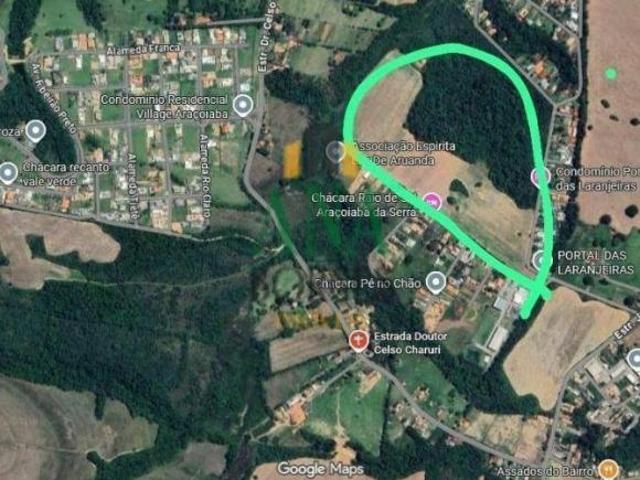 Área de 20.000 m2