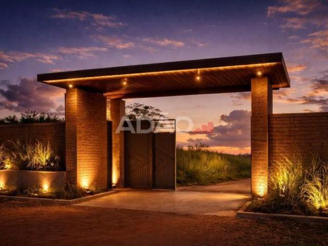 Área de 20.000 m² na Br 060 saída para Rio Verde Área / Terreno à Venda, 20000.00 por R$ 5000000.00