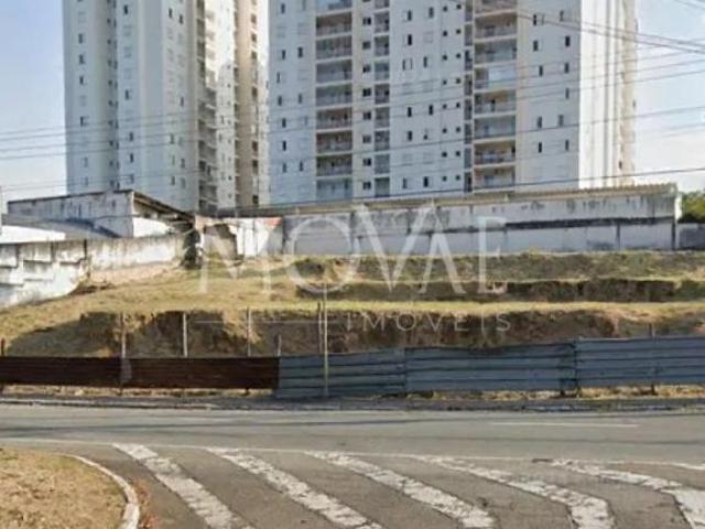 Área de 2.644m² de Esquina em São José dos Campos