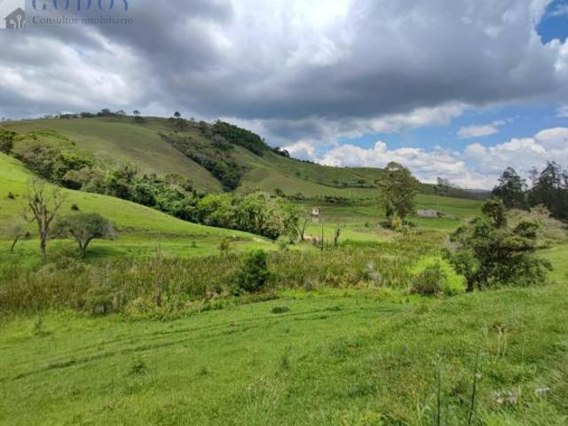Área de 48.000 m² com excelente localização em Cunha/SP