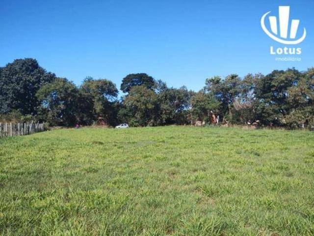 Area de 9.000m2, em Holambras Cidade das FLores