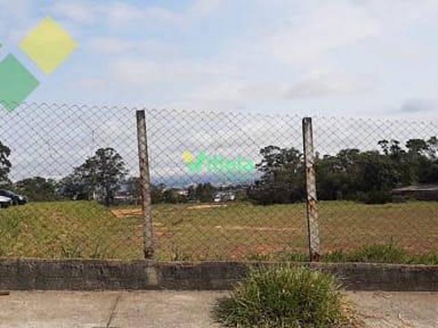 Área em Itaquaquecetuba