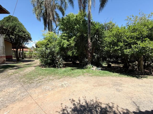 Área em Pitas, Cotia/SP de 0m² à venda por R$ 1.799.900,00