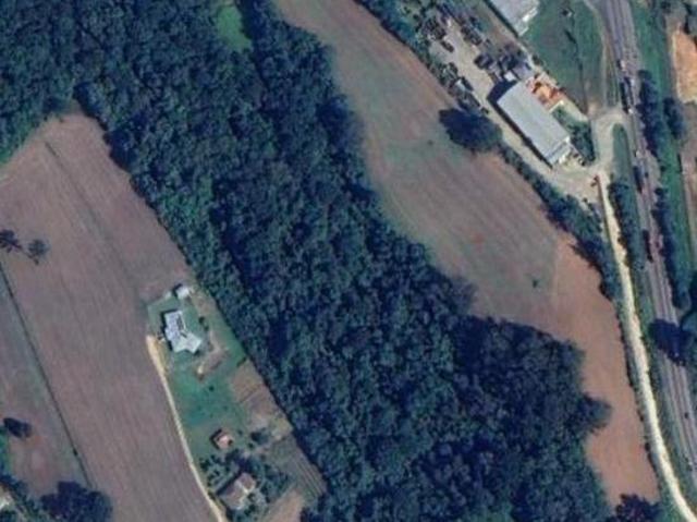 Área em Porto das Laranjeiras, Araucária/PR de 0m² à venda por R$ 12.000.000,00