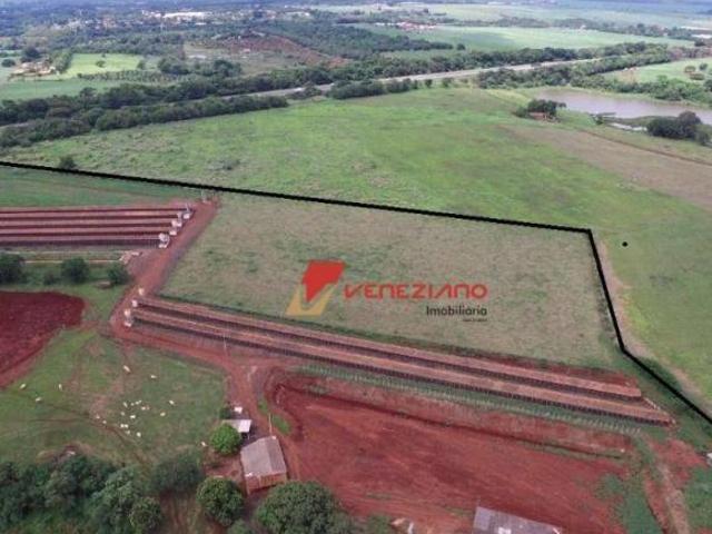 Área industrial à venda com frente para Rodovia Anhanguera em Cordeirópolis/SP