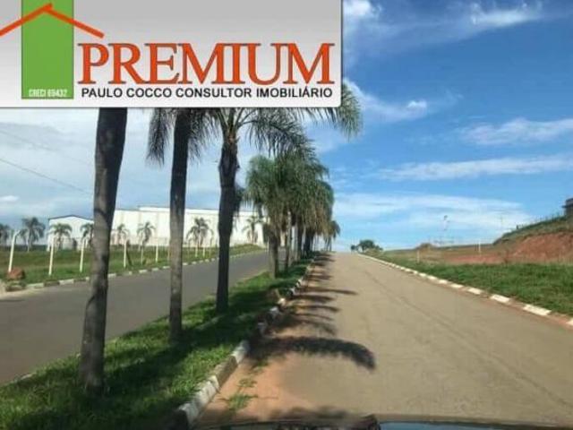 Área industrial à venda em Atibaia São Paulo com 6.500m² ótima topografia e fácil acesso