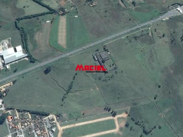 Área industrial da Dutra perto do pedágio de Moreira César Pinda