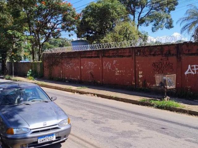 Área Industrial de 2.487m² | Chácaras Cotia – Contagem/MG