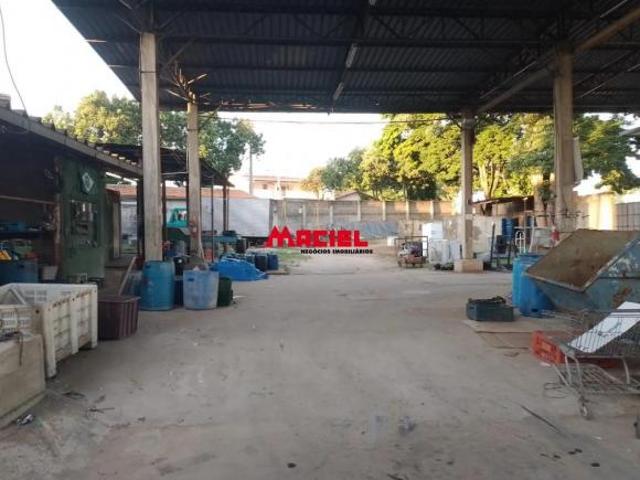 ÁREA JARDIM MORUMBI COM ESTRUTURA PARA GALPÃO