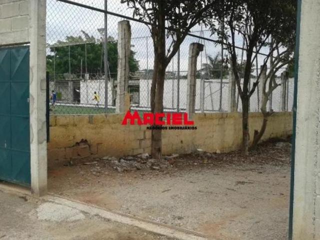 Área para construção de prédio residencial na região do Putim