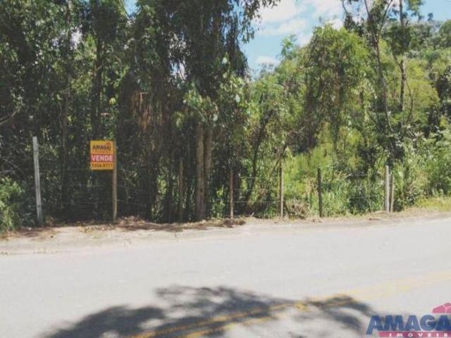 Área para venda em Santa Isabel