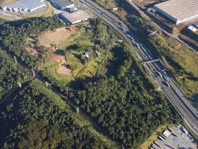 Área para VENDA localizada no bairro ANHANGUERA, em Jundiai/SP