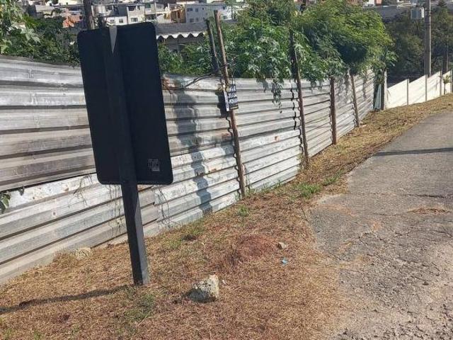 ÁREA PARA VENDA NA ESTRADA DOS ROMEIROS