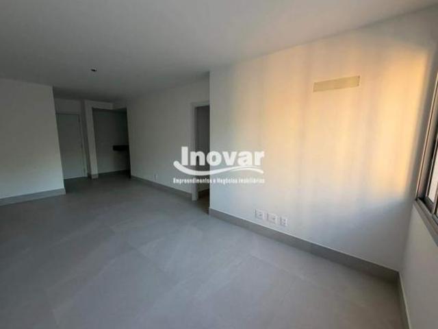 Área Privativa 86,42m² 3 quartos sendo 1 suíte, 3 banheiros, 2 vagas Sagrada Família