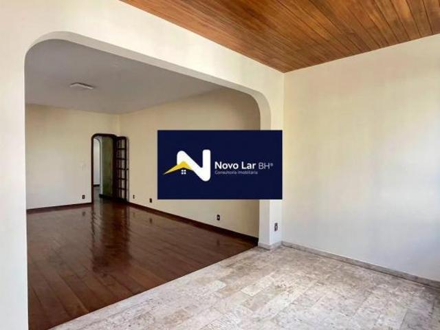 Área privativa 220m², 4 quartos, suíte, 4 vagas à venda no Cidade Nova