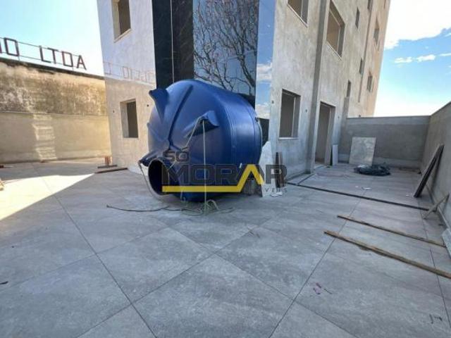 Area Privativa 2 Quartos no Santa Monica – 129 m2, Elevador e Vaga de Garagem