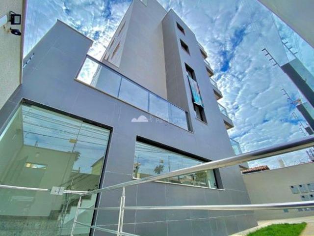 Área privativa 3 quartos com suíte e varanda