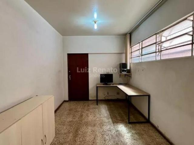 Área privativa à venda no bairro Prado