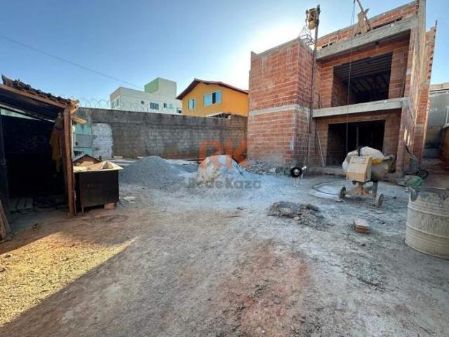 Área privativa à venda, 2 quartos, 1 suíte, 1 vaga, Parque XangriLá Contagem/MG