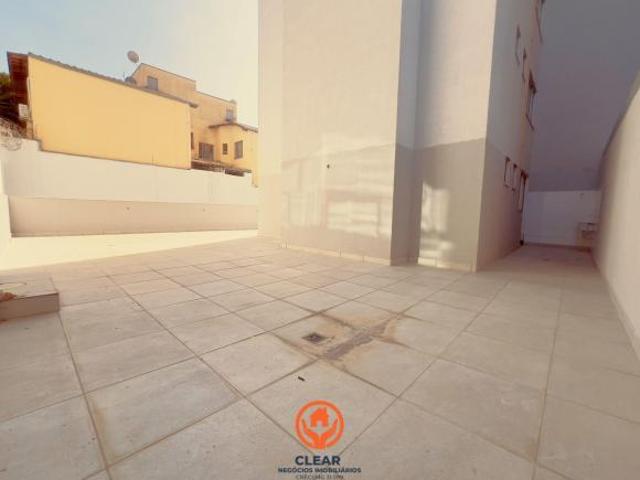 Área Privativa Bairro Santa Terezinha | 202m², 3 Quartos e Espaço Externo
