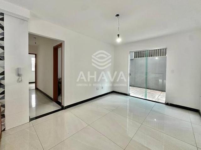 Área Privativa com 3 Quartos sendo 1 Suíte, 127m², Santa Mônica, Próximo à Rua Érico Verissimo