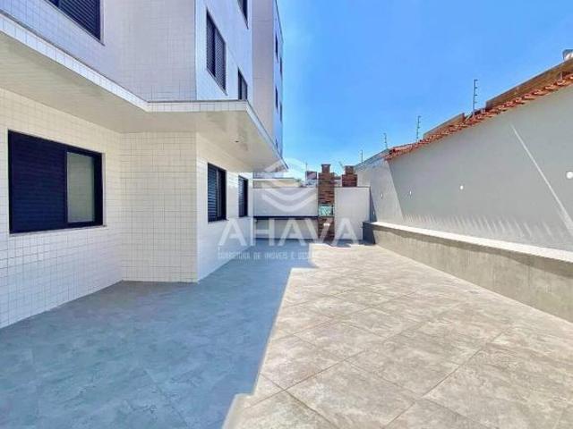 Área Privativa com 3 Quartos sendo 1 Suíte à Venda, 210m², Bairro Itapoã