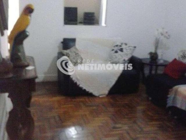 Área Privativa com 2 Quartos à Venda no Colégio Batista!