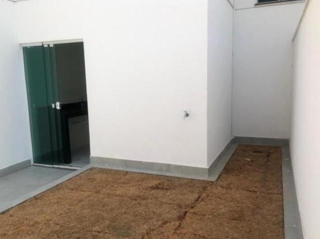 Área privativa com 2 quartos sendo 1 suíte à venda Planalto