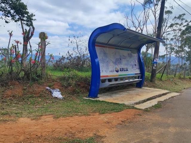 Área privativa de 1.000m² em meio reserva permanente Arujá