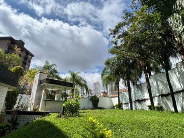 Área privativa de alto padrão no Bairro Castelo