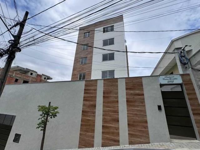 Área Privativa / Garden com 3 quartos à venda em Contagem, no bairro Cabral