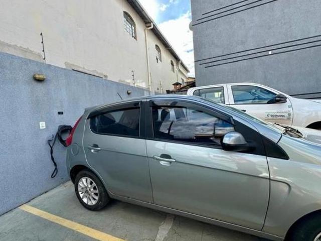 ÁREA PRIVATIVA LINEAR EM U À VENDA