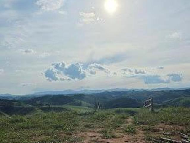Área Topo de Montanha Cunha 223200 m² por R$ 1.500.000 2km da Cidade