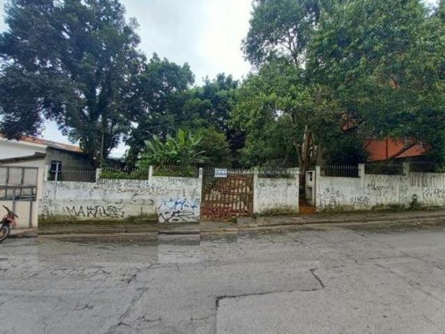 Área Vila Sonia ZEU com 750 metros quadrados