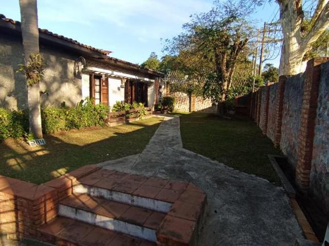 Área 1600 metros m2, Futuro empreendimento no centro da Granja Viana, ótima localização