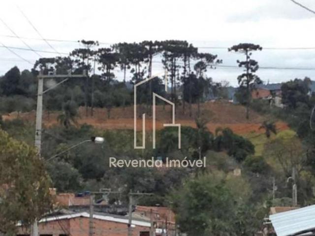 Área 2.740m² próx. ao centro de Cotia