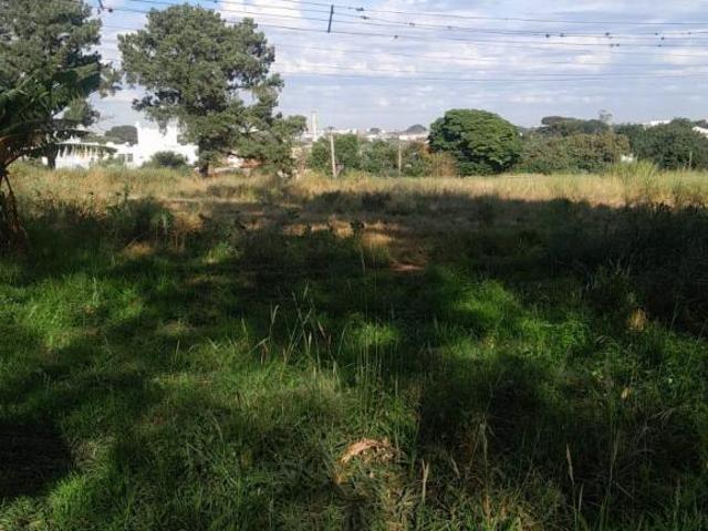 Área 52.235m² Ampla frente 250 Metros Situada Em Hortolândia, Jardim Malta