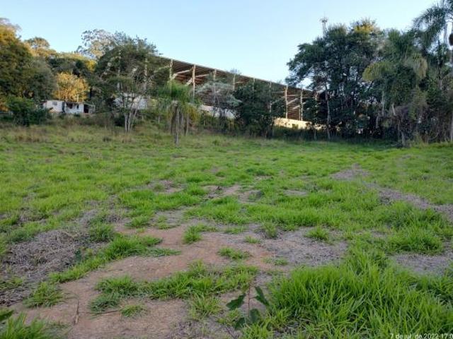 Área 7.854m² Ampla Frente 76 Metros Situada Em São Roque SP