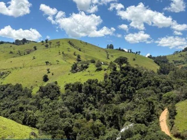 Área/Terreno à venda no município de Paraisópolis MG