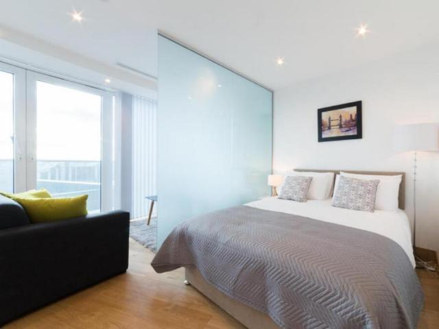 Arena Tower, Canary Wharf Studio to rent £1,950 pcm £450 pw