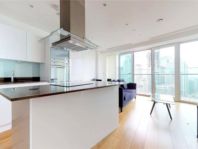 Arena Tower, Crossharbour Plaza, Canary Wharf, London E14, 1 bed flat to rent, £2,795 pcm | PrimeLocation