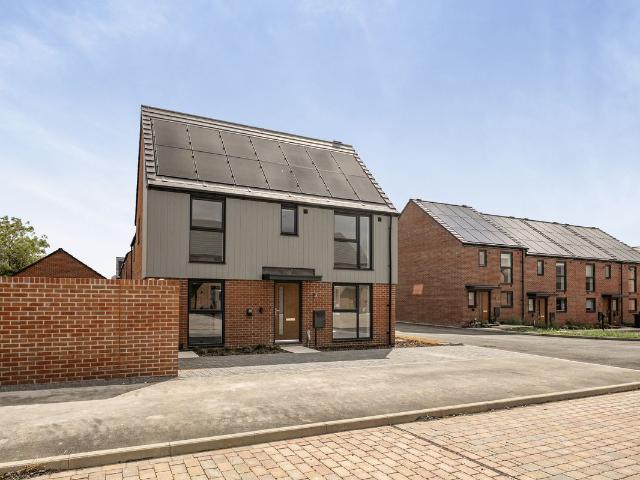 Argus Road, Langley Park Way, Chippenham SN15, 3 bed property to rent, £1,750 pcm | PrimeLocation