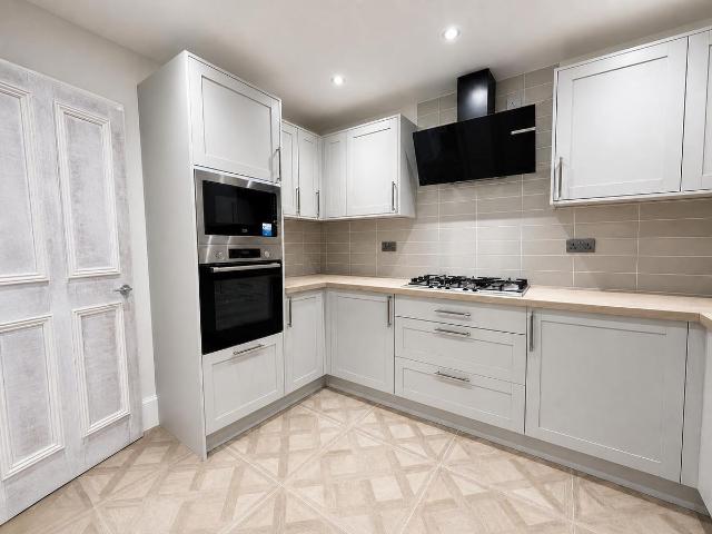 Argyle Street, Finnieston, Glasgow G3, 3 bed flat to rent, £2,150 pcm | PrimeLocation