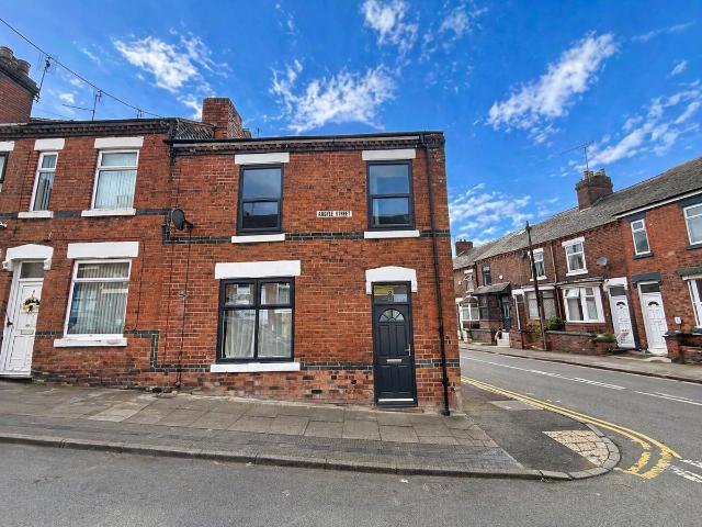 Argyle Street, Shelton, Shelton ST1, 4 bed terraced house to rent, £900 pcm | PrimeLocation