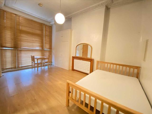 Argyle Road, West Ealing W13, Studio to rent, £1,450 pcm | PrimeLocation