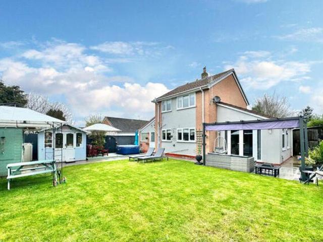 Argyll Crescent, Muxton, 3 Bedroom Detached