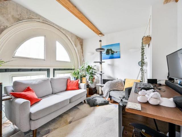 Argyll road, Woolwich, London, SE18 2 bed flat to rent £2,450 pcm £565 pw