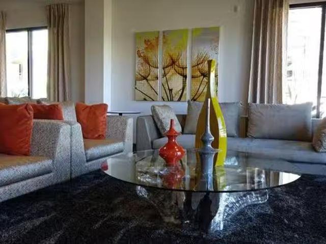 Ariva Court