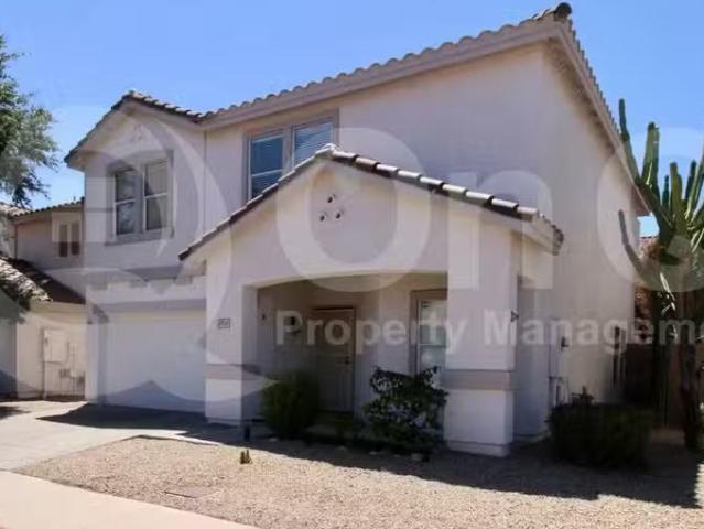 Arizona Park Place! 3 Bedroom/25 Bath Loft! N/S E 8955 E Ariz.
