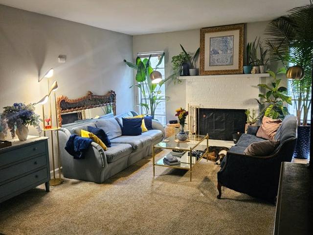 ARIA North Hills Sublease